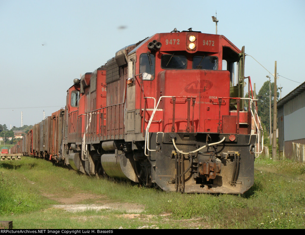 SD402 9472